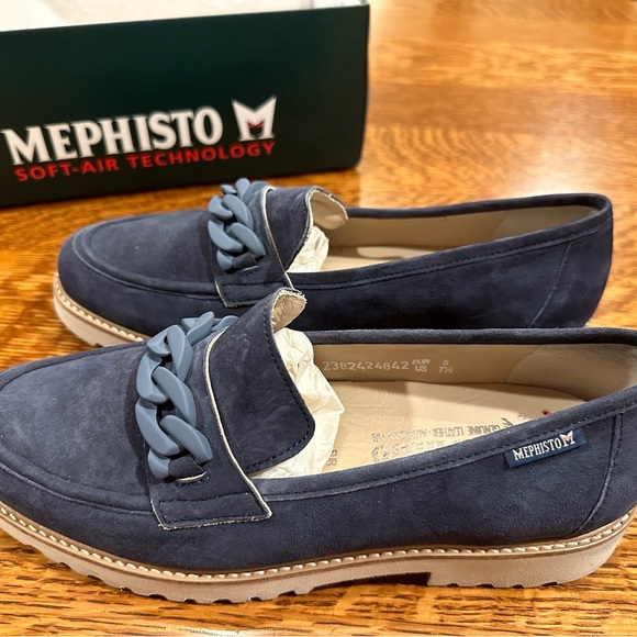 Mephisto | Shoes | Mephisto Suede Loafers With Ultralite Weight Lug ...